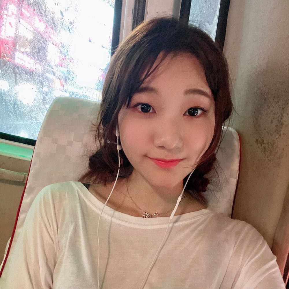 艾莉莎莎/滴妹 /企鵝妹 - Zuvio 校園話題