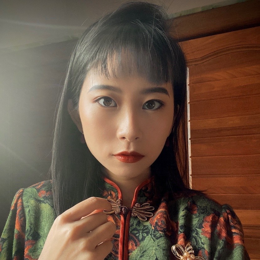 #ZOOK不搗蛋只妝扮 微復古港風妝容歪掉提早萬聖節 - Zuvio 校園話題