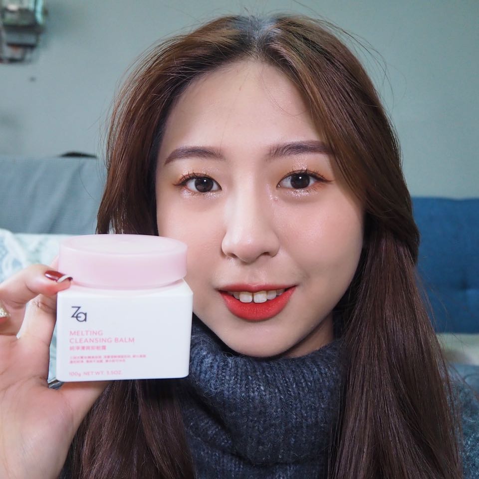 Za純淨清爽卸妝霜—懶女孩必備！輕鬆卸除臉上防水彩妝！＃ZOOK玩開箱 - Zuvio 校園話題