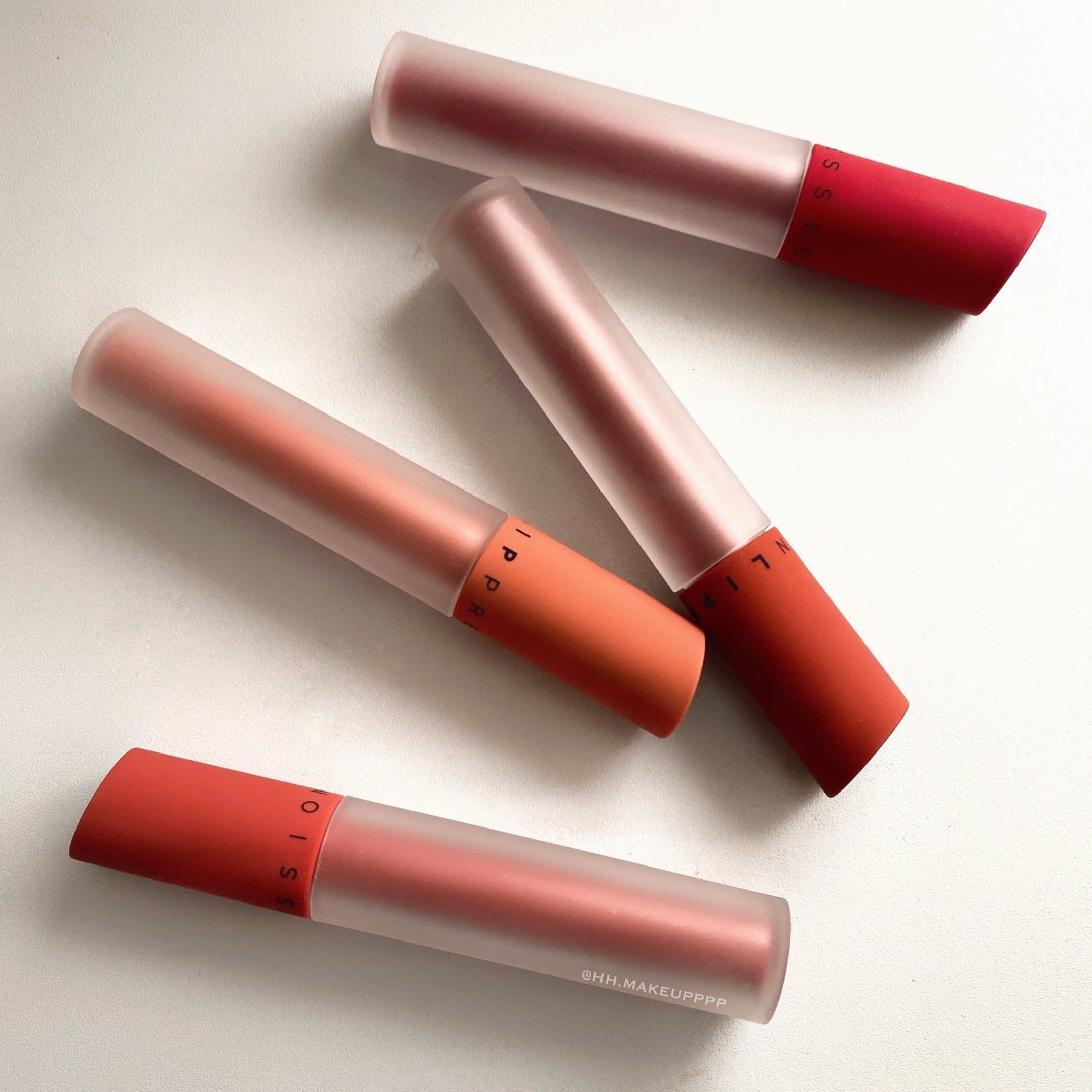 2022年必備的玫瑰唇｜秒成為韓國小姐姐！ - Zuvio 校園話題