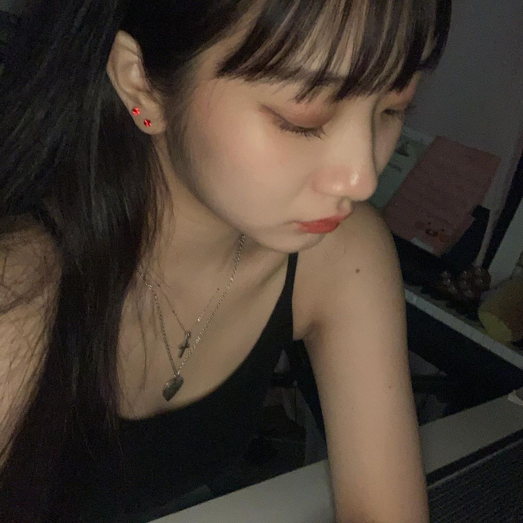 初戀=失戀感受 男友背著我偷吃 - Zuvio 校園話題