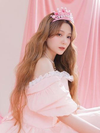 解婕翎和6tan公開在一起啦! - Zuvio 校園話題