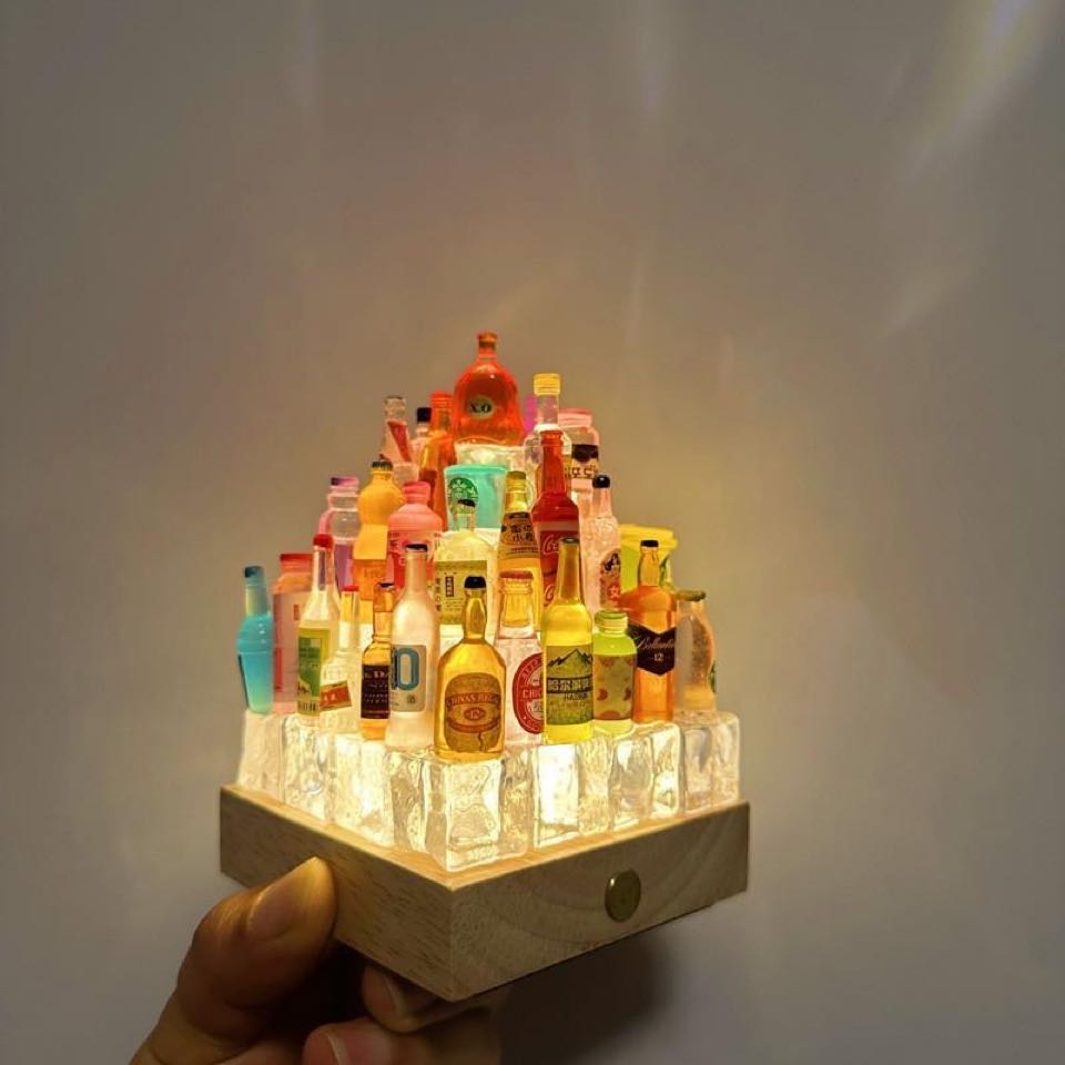 酒鬼必備🍺超有創意酒瓶小夜燈🍾️ - Zuvio 校園話題