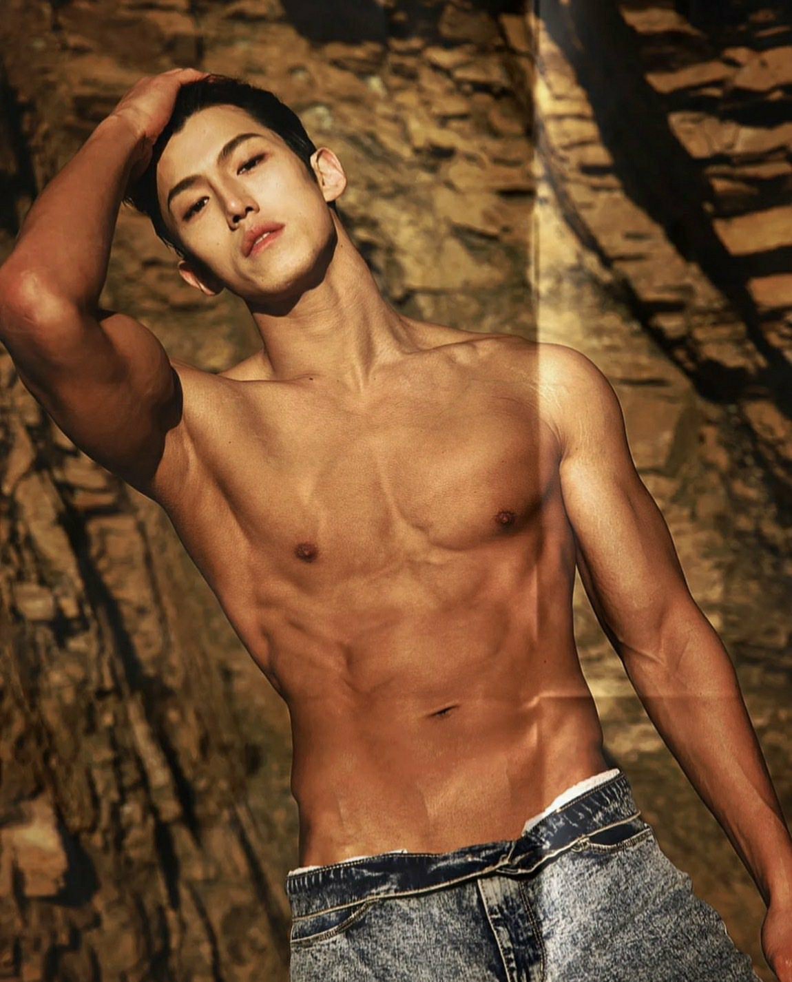 女生走在路上會偷看男生🐔🐔嗎？ - Zuvio 校園話題